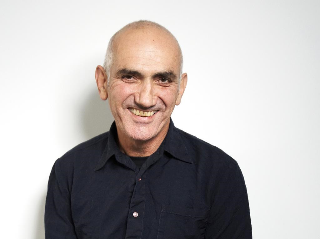 Singer Paul Kelly: An Australian icon the country seems to be keeping ...