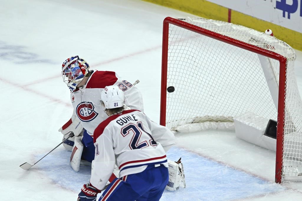Soderblom shines as Blackhawks end five-game skid with 4-2 win over Canadiens – Brandon Sun