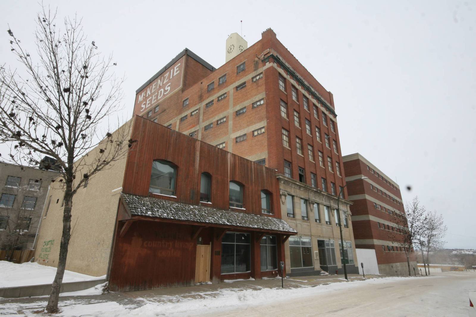 Section of historic building demolished – Brandon Sun