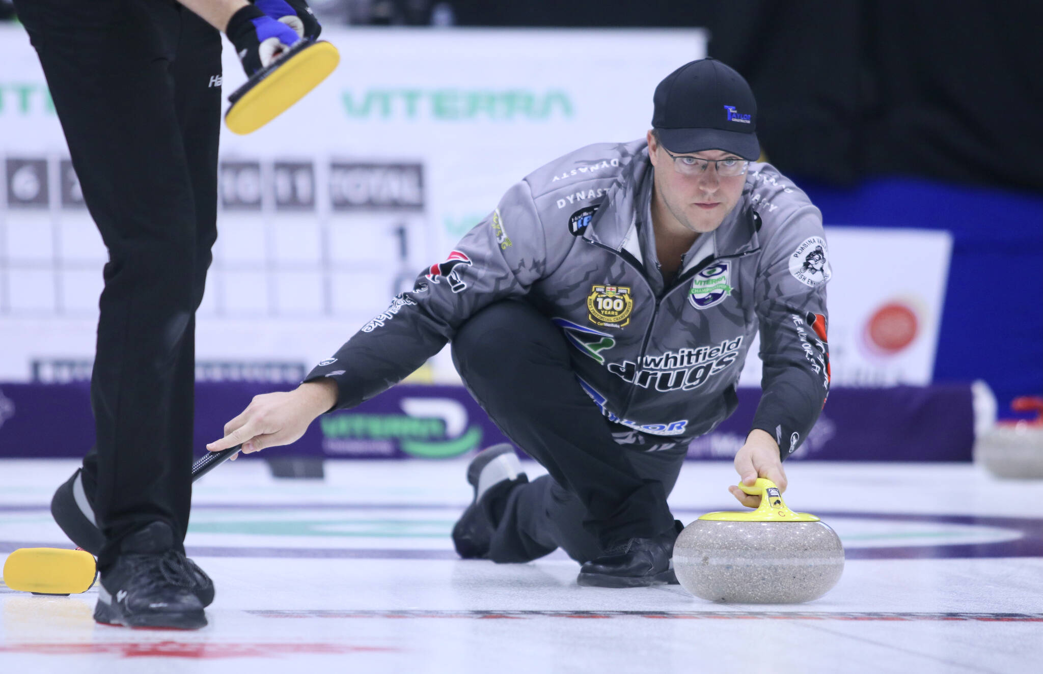 Irwin upsets McDonald to reach playoff round – Brandon Sun
