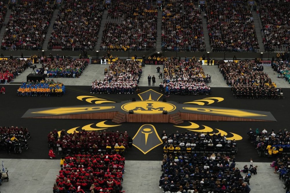 Invictus Games for wounded veterans kicks off in Vancouver with star ...