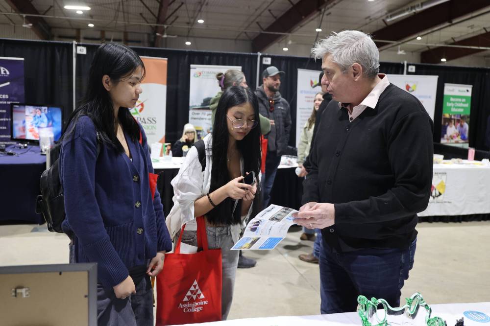 Exhibitors flock to career symposium – Brandon Sun