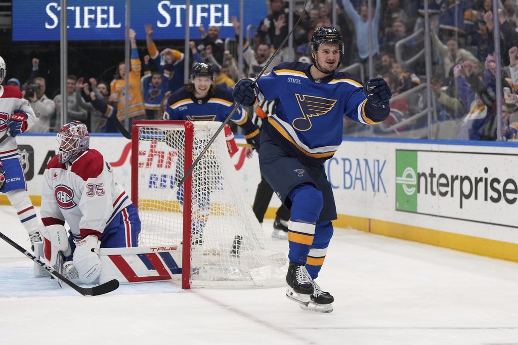 Broberg, Thomas lead surging Blues to 6-1 win over Canadiens – Brandon Sun