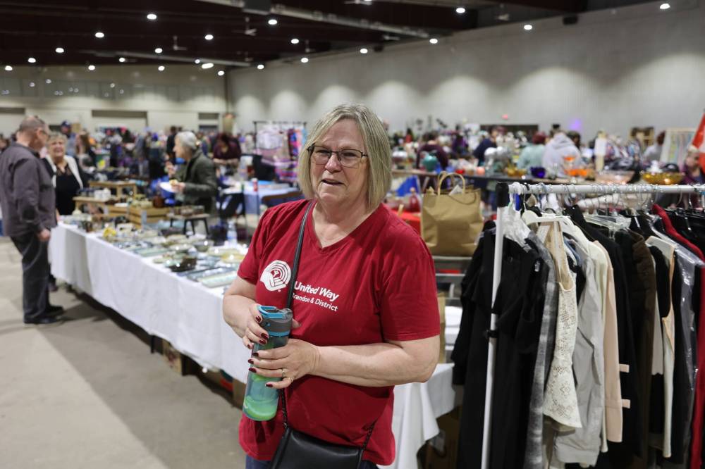 Brandon’s Largest Indoor Garage Sale draws thousands – Brandon Sun