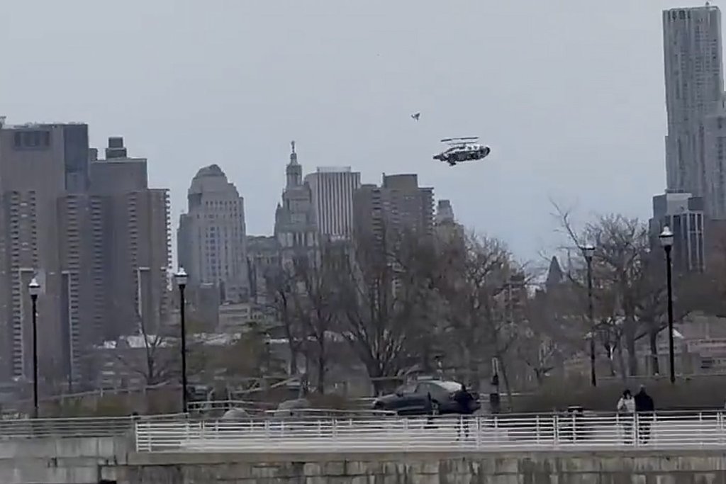 FAA emergency order grounds NYC helicopter tour company involved in deadly crash – Brandon Sun