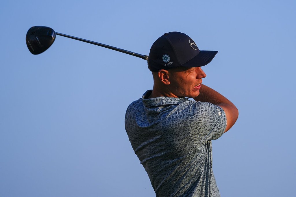 Griffin and Schmid share lead going into final round at Colonial with ...