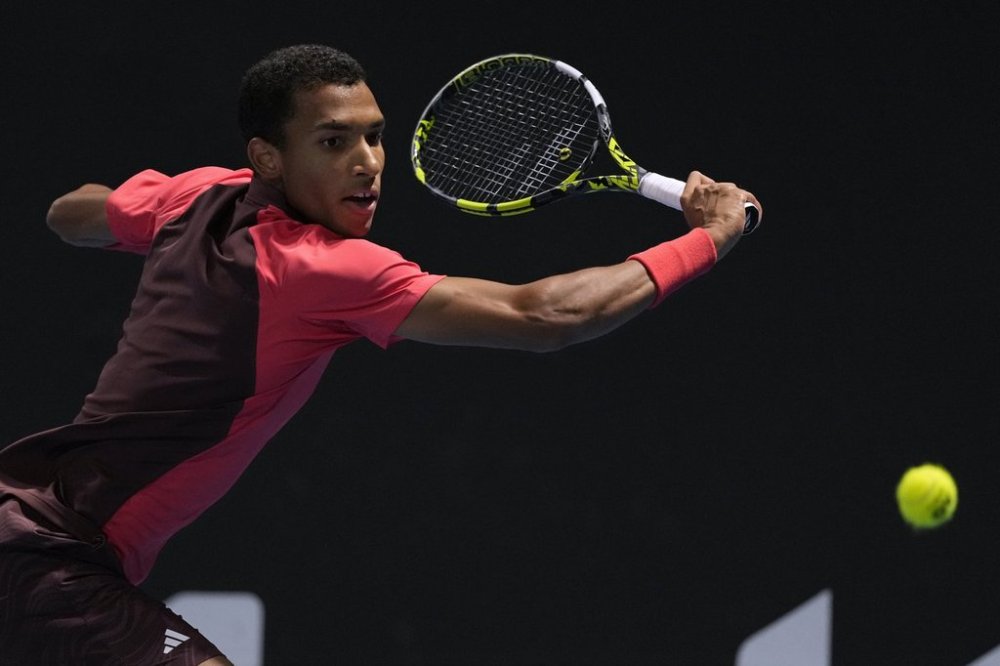 Auger-Aliassime gives up two-set lead in French Open loss to Arnaldi – Brandon Sun