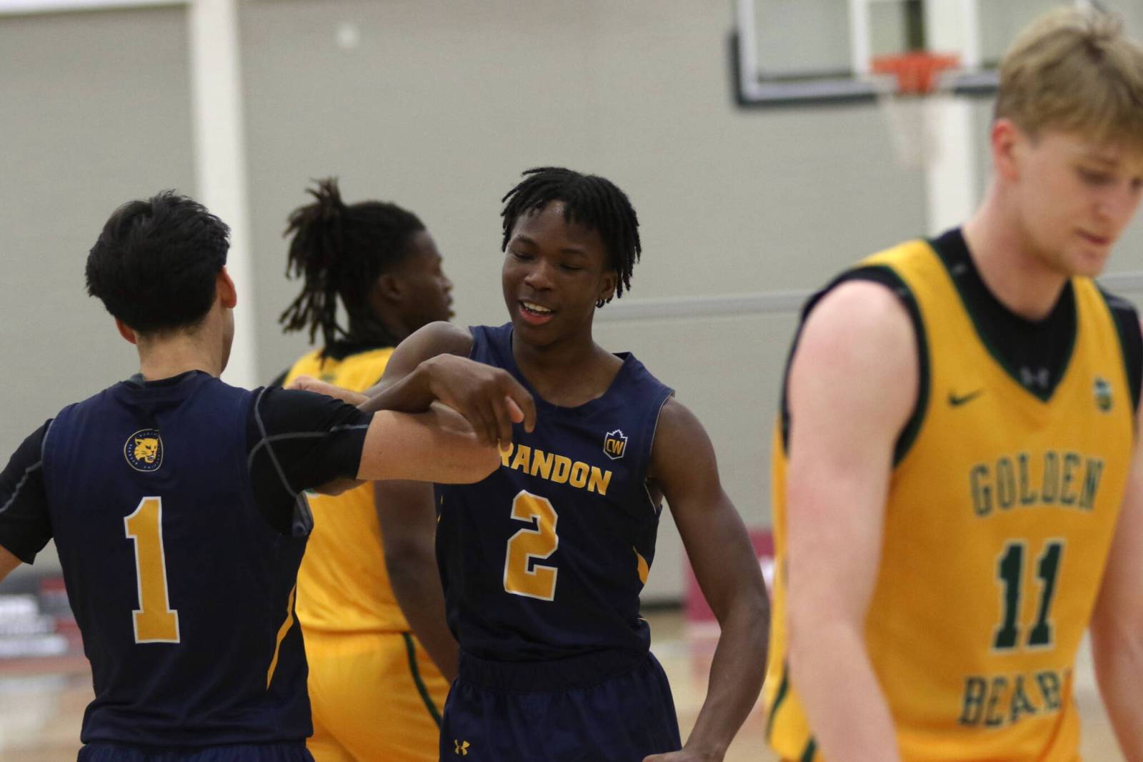 Bobcats face tough, balanced hoops schedule – Brandon Sun