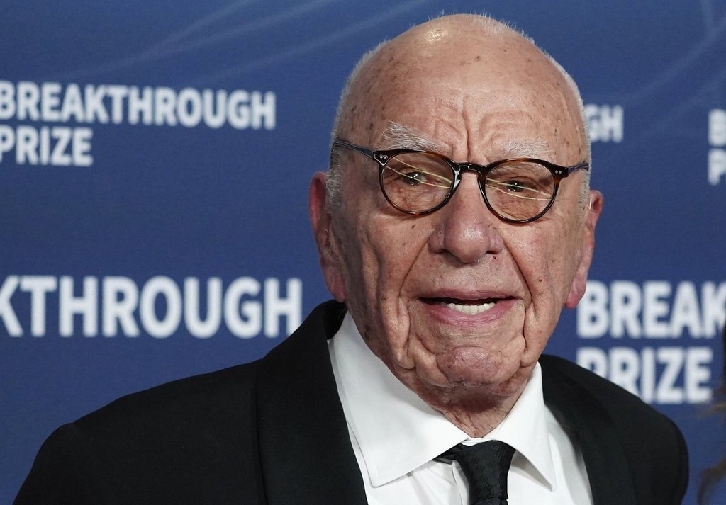Trump seeks quick Murdoch deposition in Wall Street Journal lawsuit ...