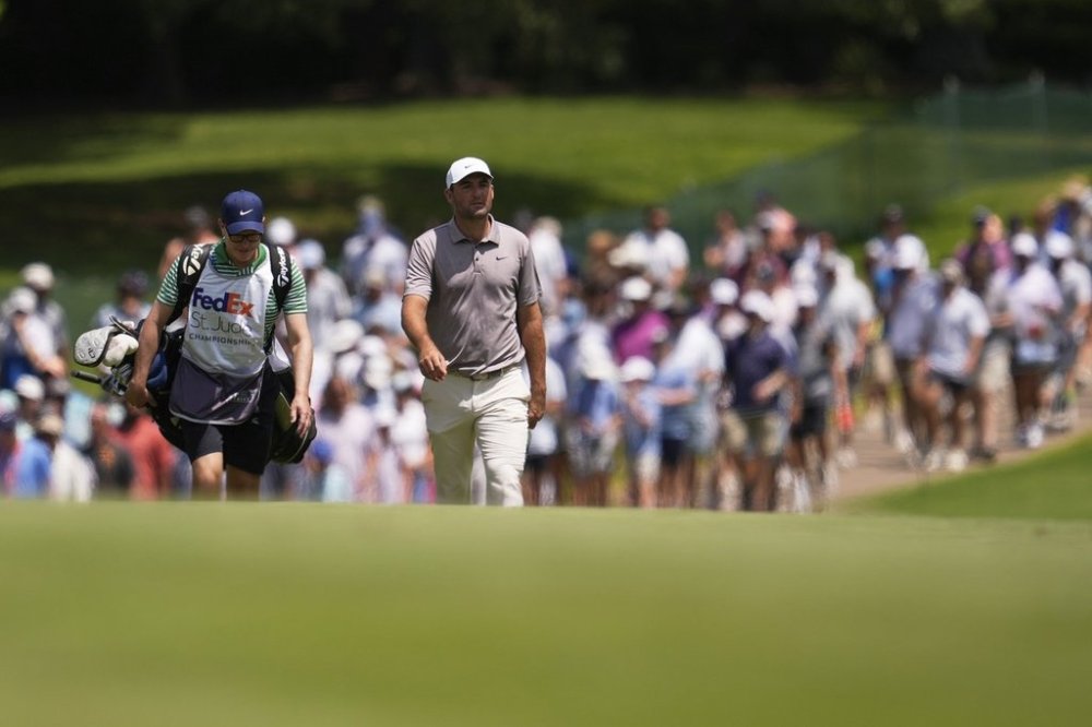 Scheffler turns to fill-in when caddie Ted Scott leaves for family ...