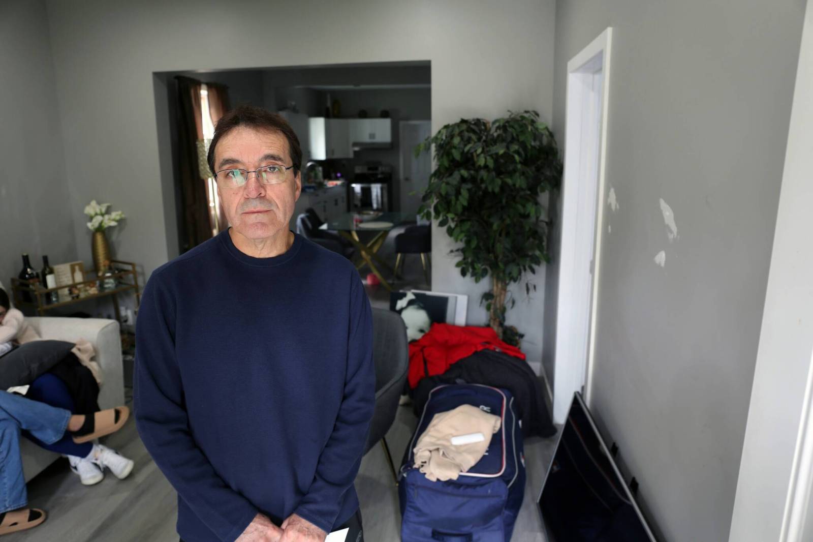Air Canada strike delays deportation of Brandon mom, 3 kids – Brandon Sun
