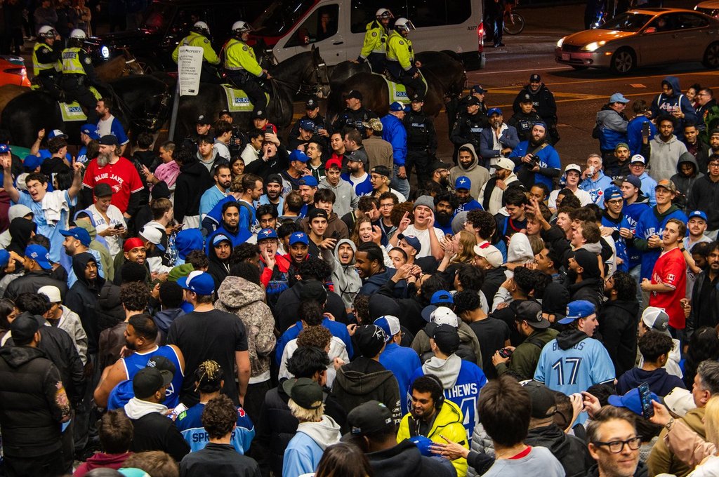 Leafs, Raptors move start times of games so fans can watch Blue Jays in ...