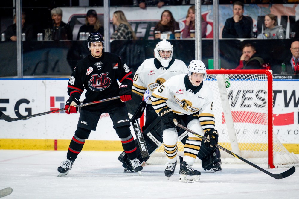 Cozens leads Hurricanes past Wheaties in shootout – Brandon Sun
