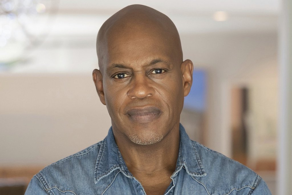 Son arrested after Grammy-nominated singer Jubilant Sykes is stabbed to ...