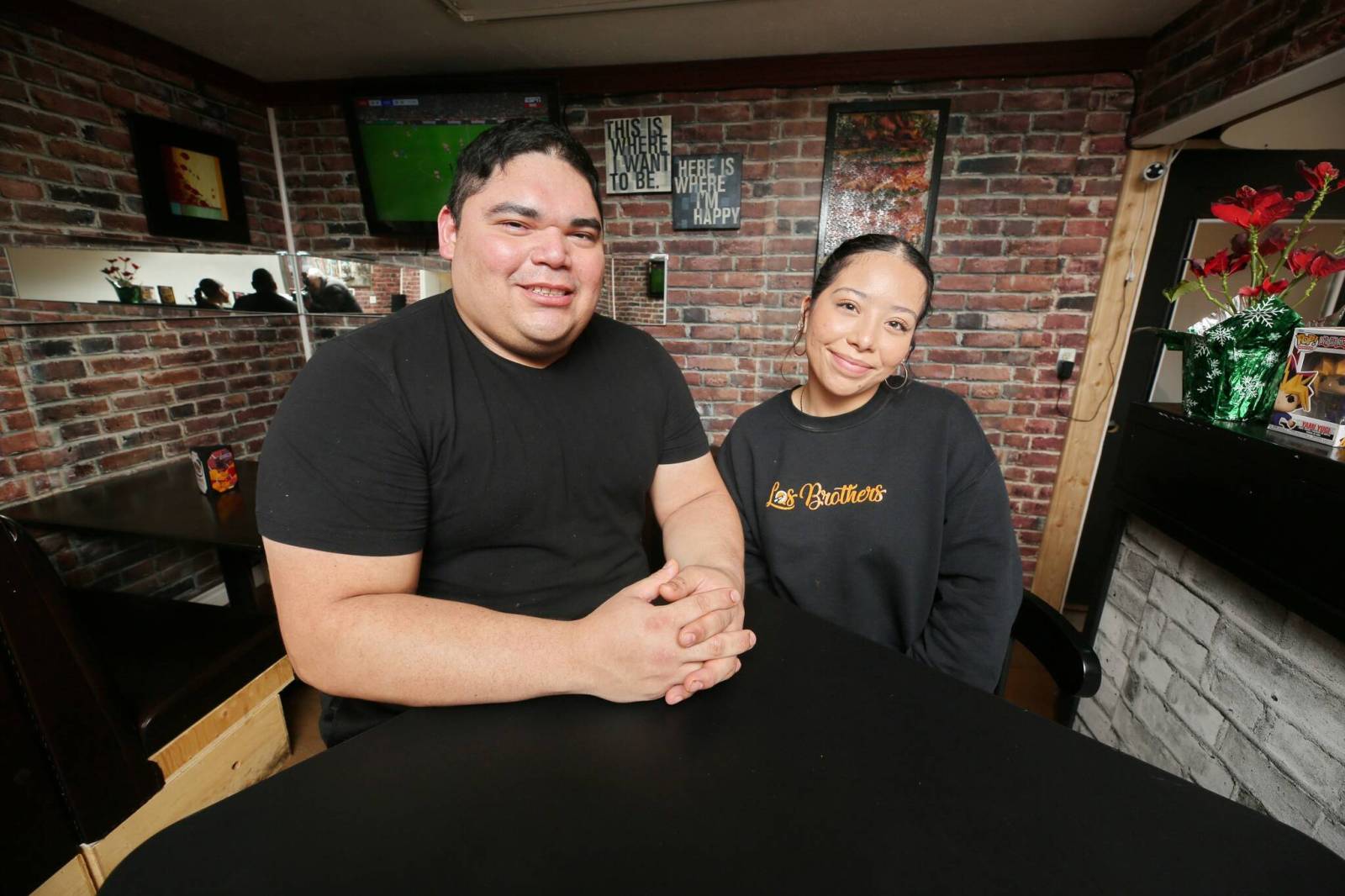 Los Brothers gearing up for Sportsplex canteen opening – Brandon Sun