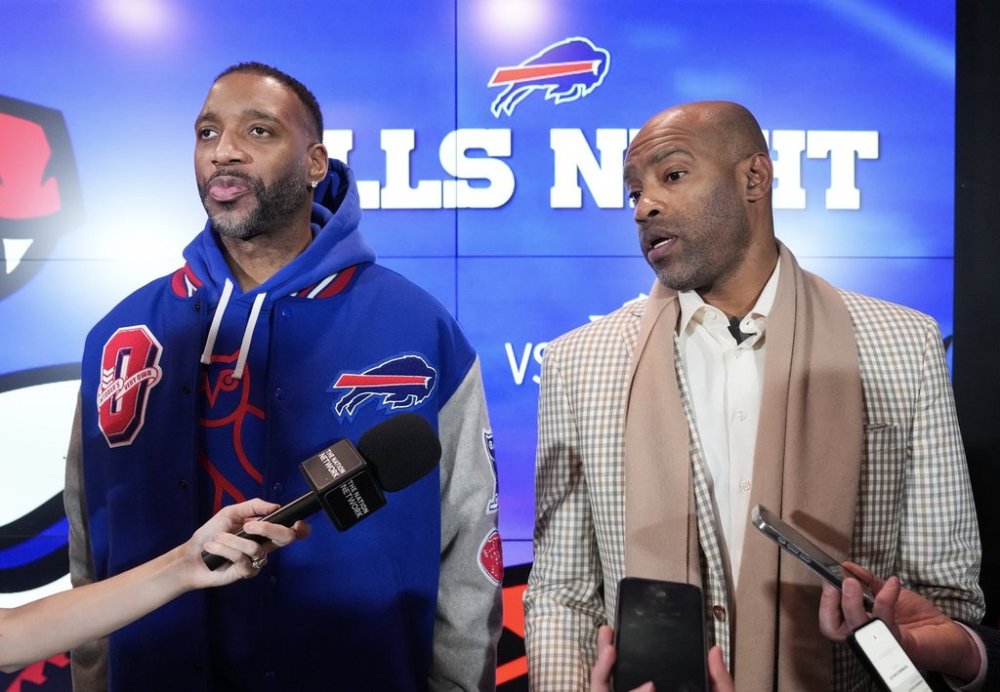 Vince Carter and Tracy McGrady trying to bring Bills, Raptors fans ...
