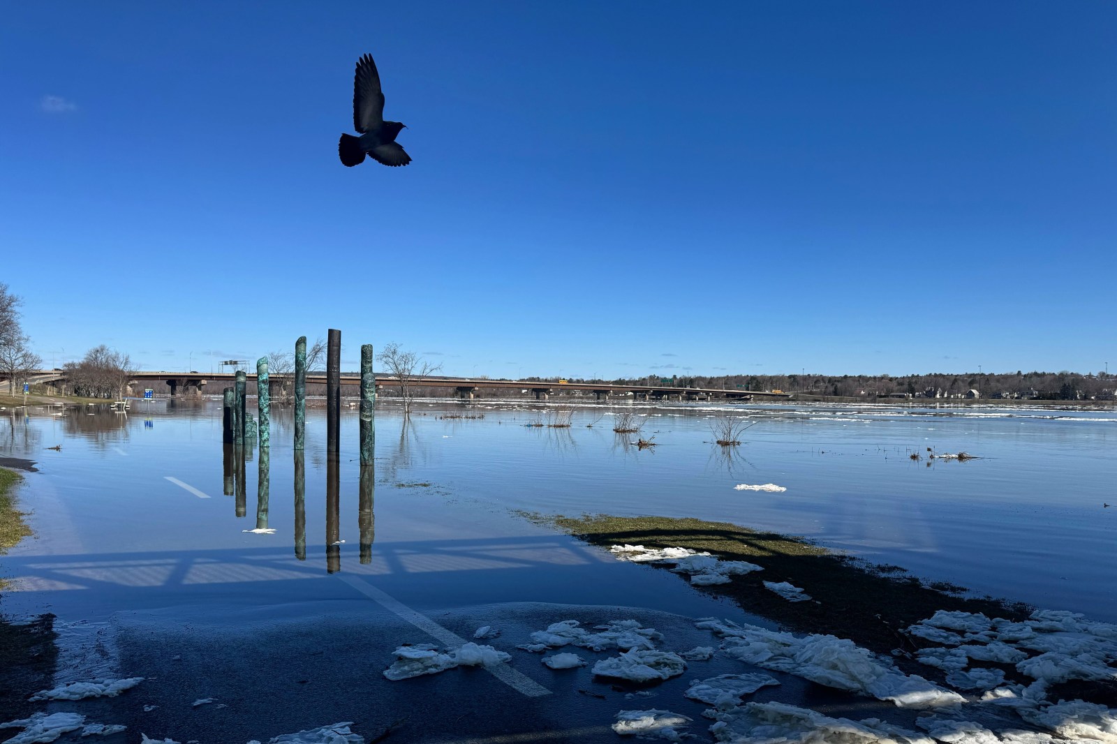 ‘Stay away from the water’: Communities across Canada on flood alert ...