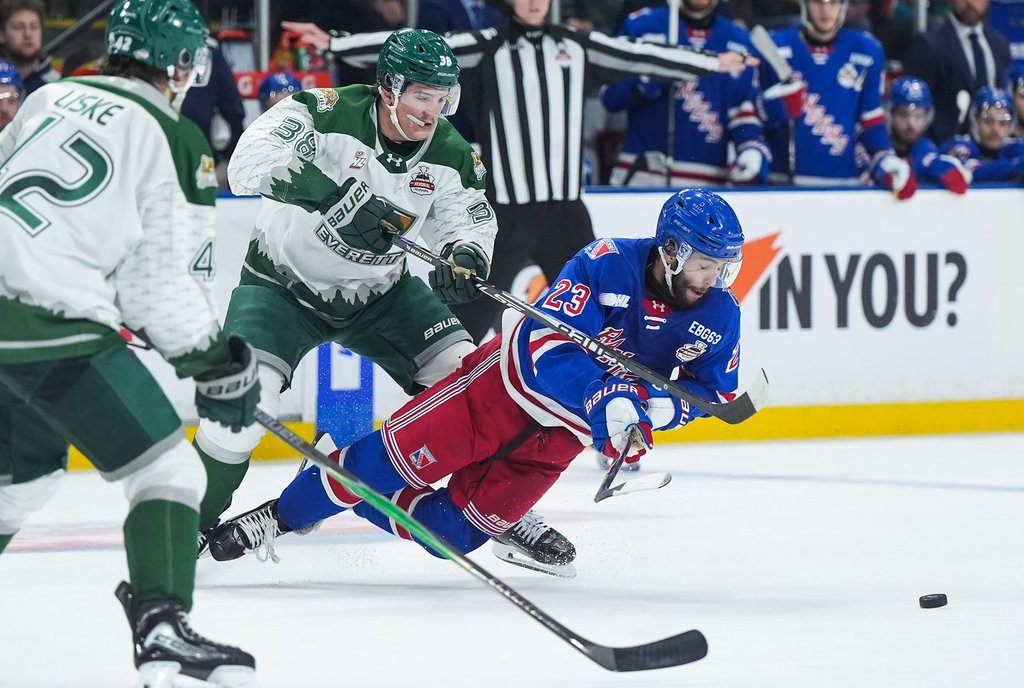 Reid leads unbeaten Rangers in 6-2 win over Silvertips at Memorial Cup ...