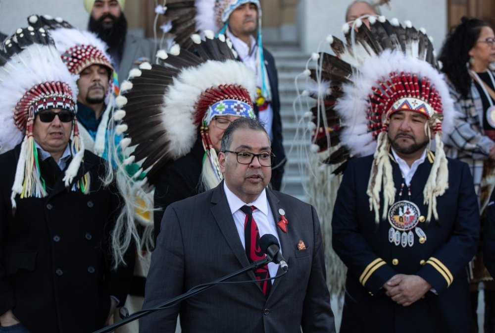 Alberta NDP urges Smith to fire senior aide over diatribe against First ...