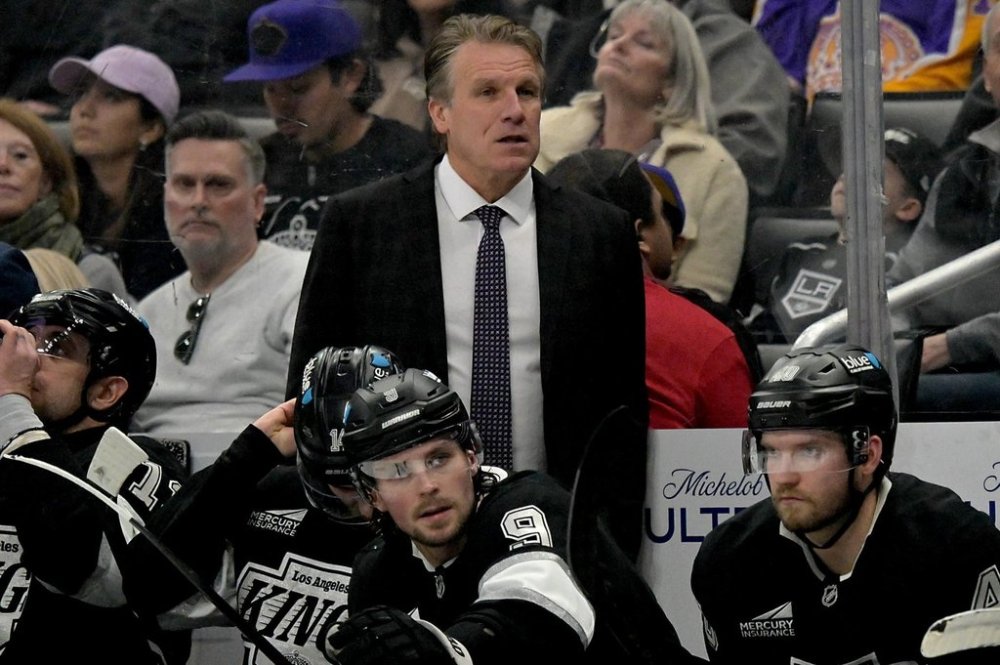 Toronto Maple Leafs hire former L.A. Kings coach Jim Hiller as new head ...