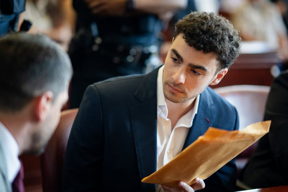 Luigi Mangione will assert psychiatric defense in murder case in ...